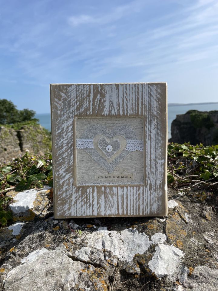 Reclaimed Timber White Heart – The Nook Tenby